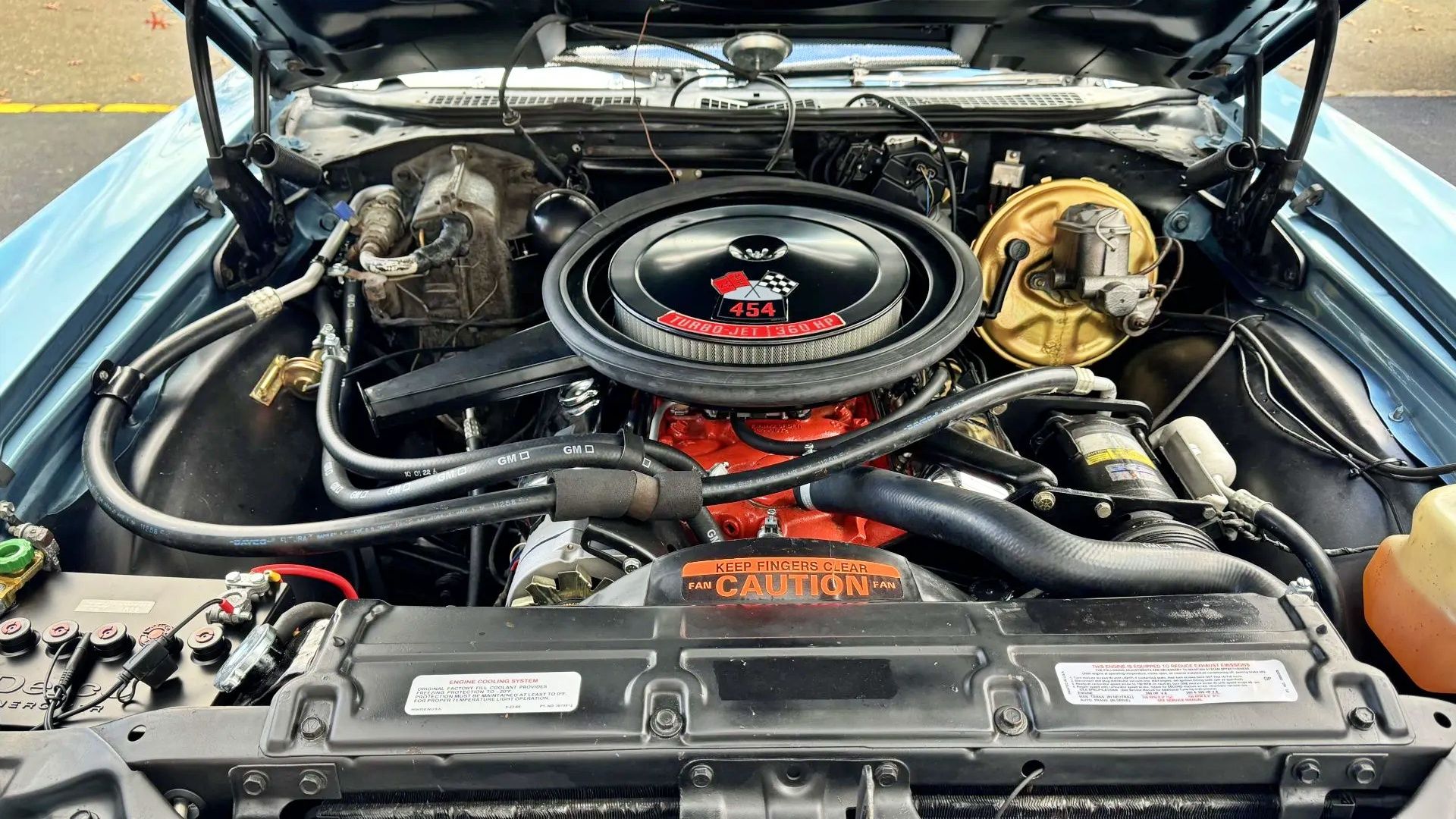 The 14 Biggest Displacement V8 Engines Ever In Production Muscle Cars