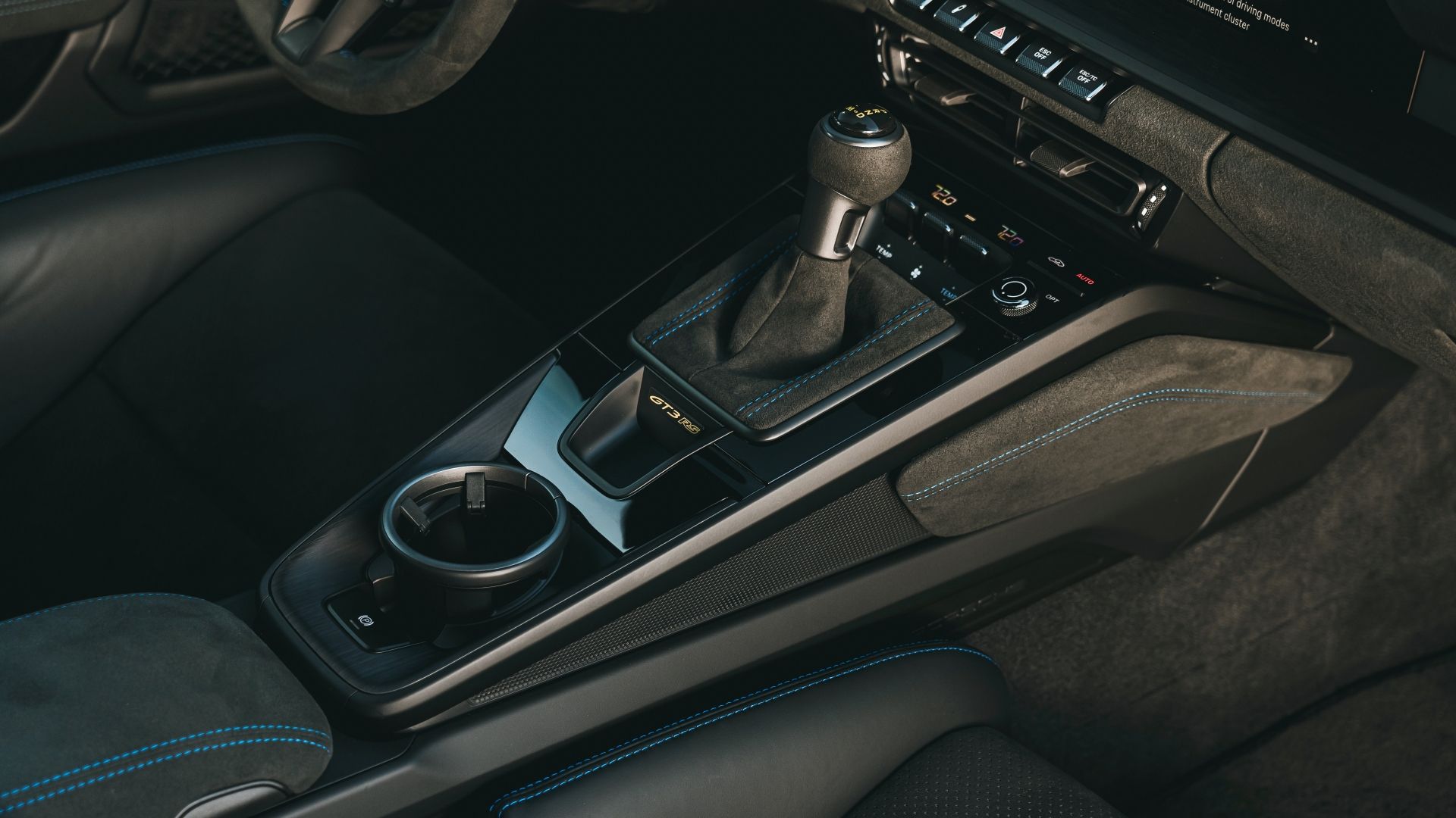 Watch The Slowest Lamborghini Destroy A Porsche 911 GT3 RS In A Race