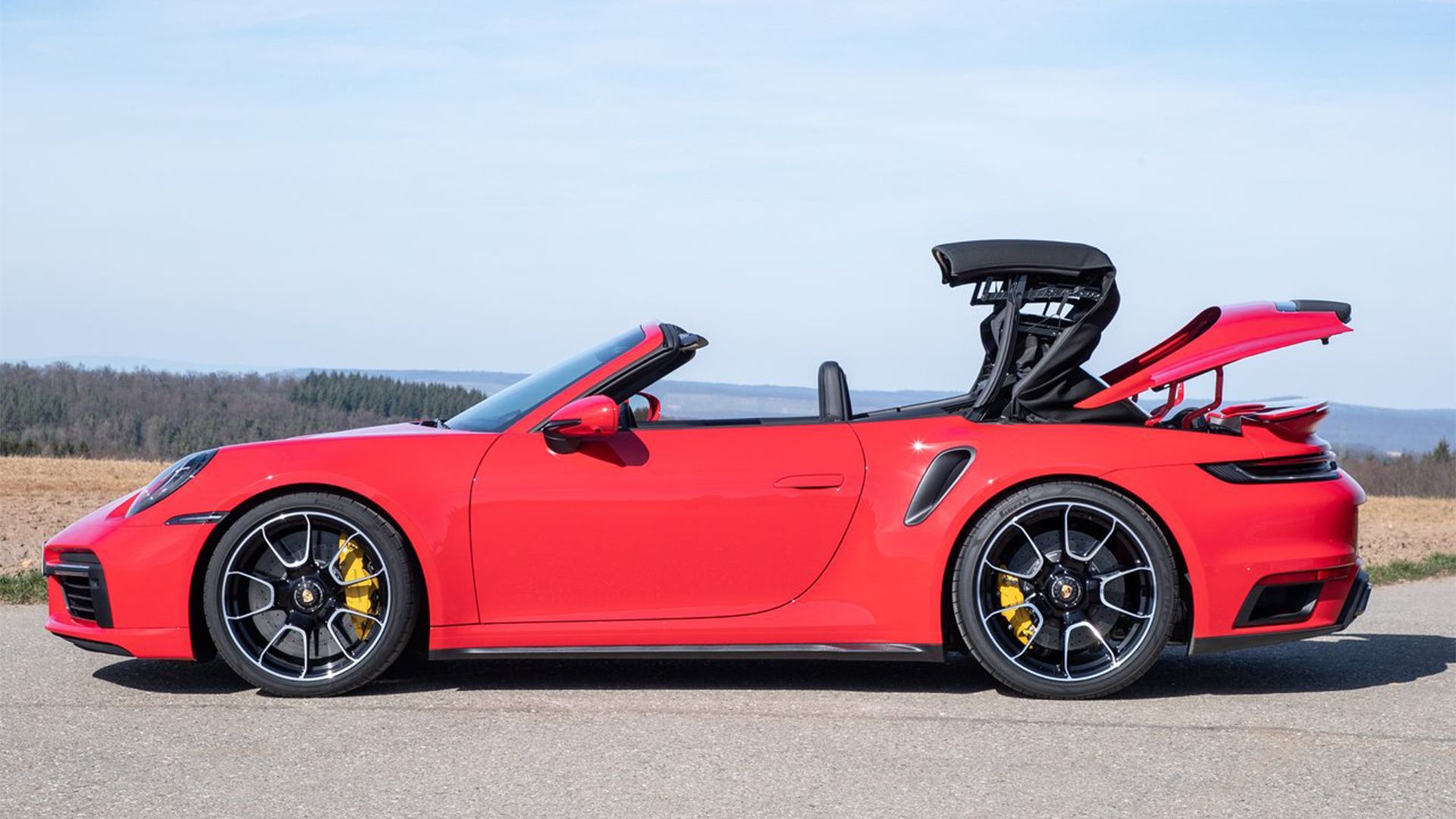 A Complete Guide To The 2024 Porsche 911 Turbo Cabriolet