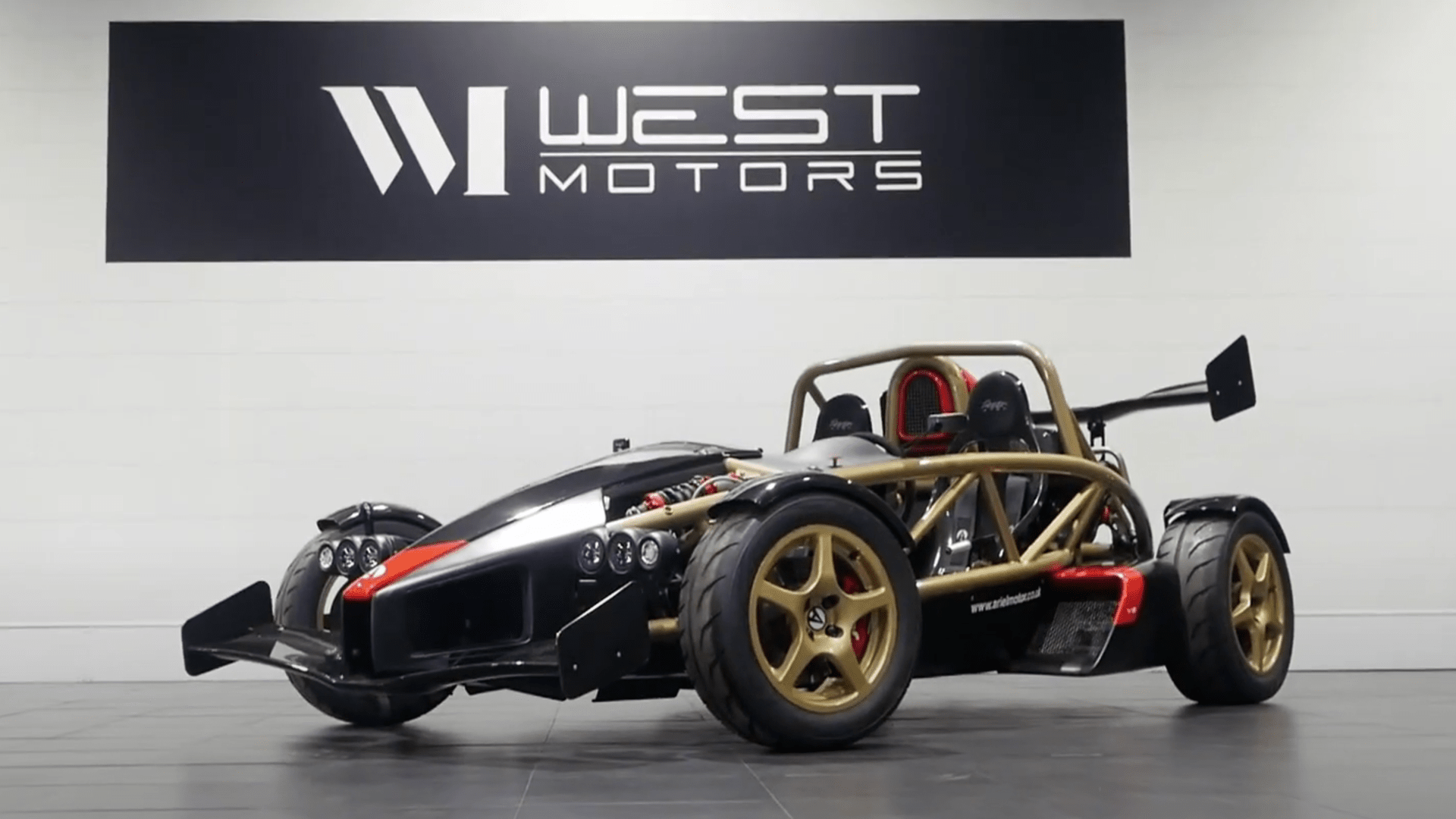 10 Highest-Revving V8 Production Cars, Ranked By Redline