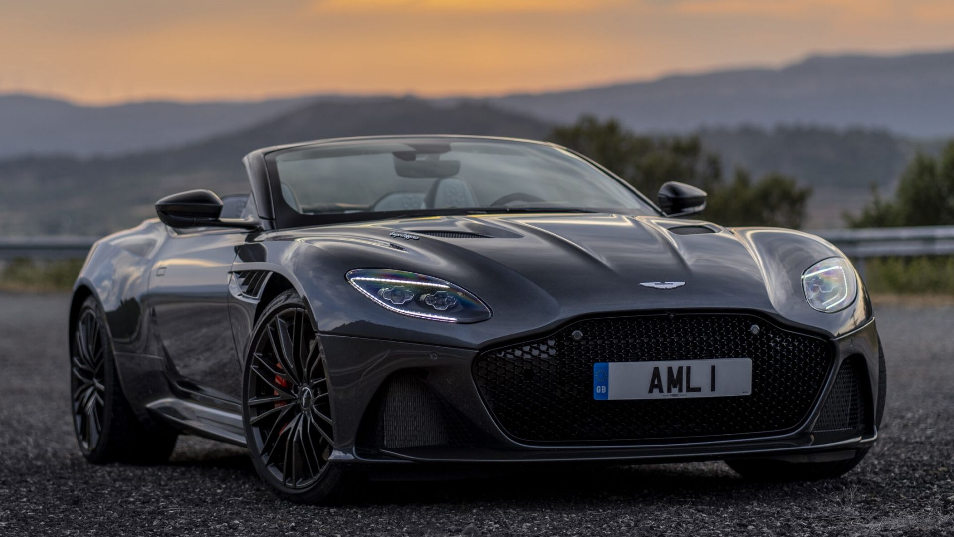 Aston Martin Dbs Volante
