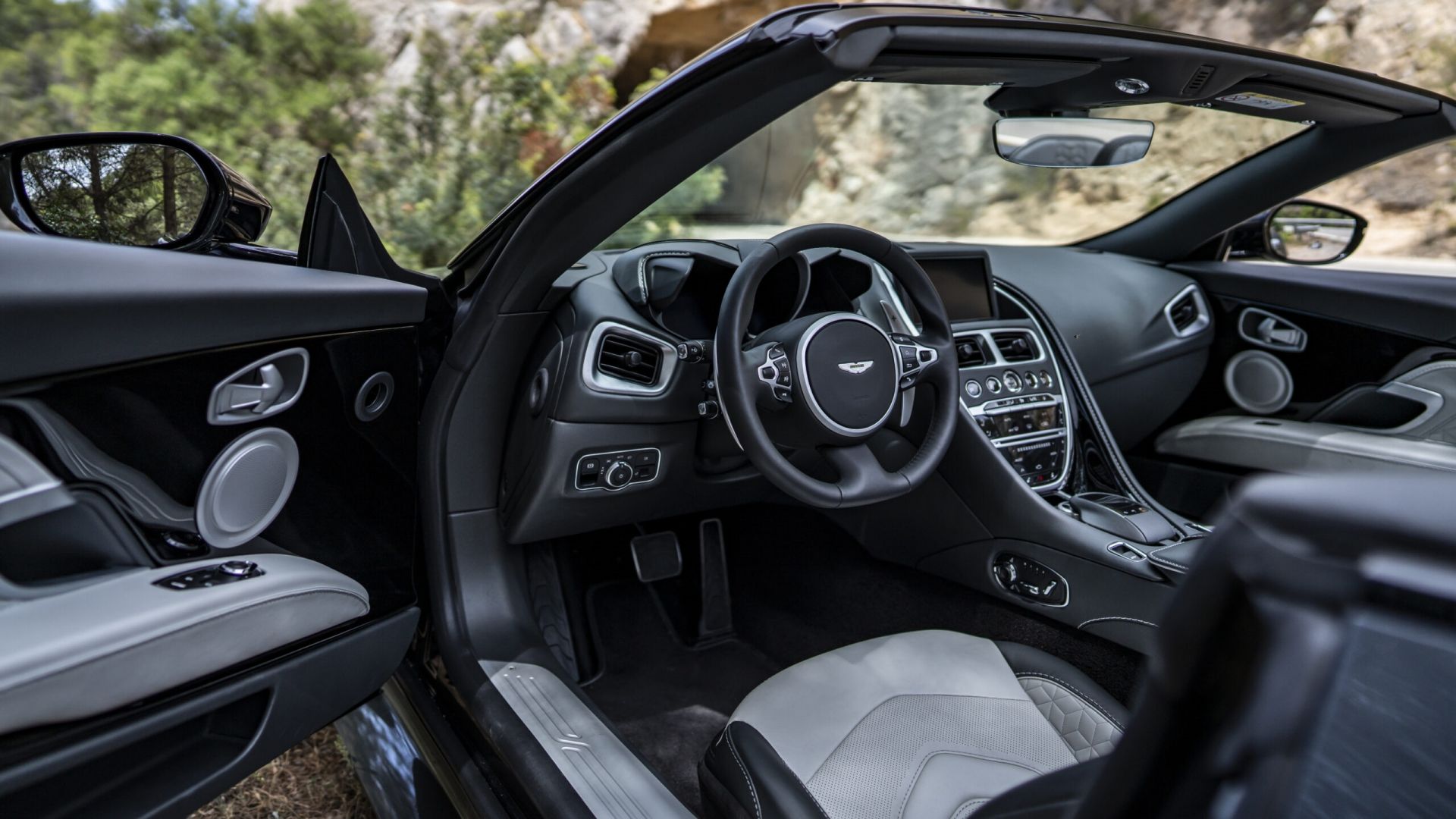 Aston Martin Db9 2024 Interior