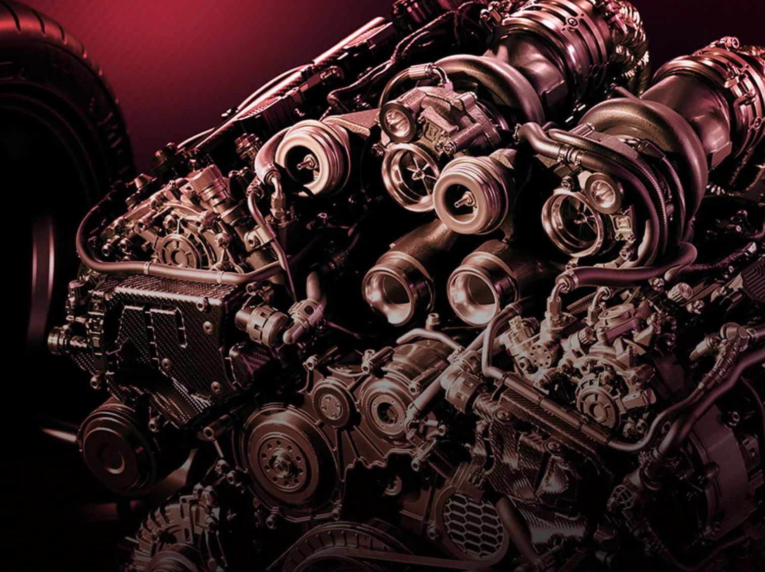 2025 Aston Martin DBX707 Blends Sophisticated Luxury With Massive Power