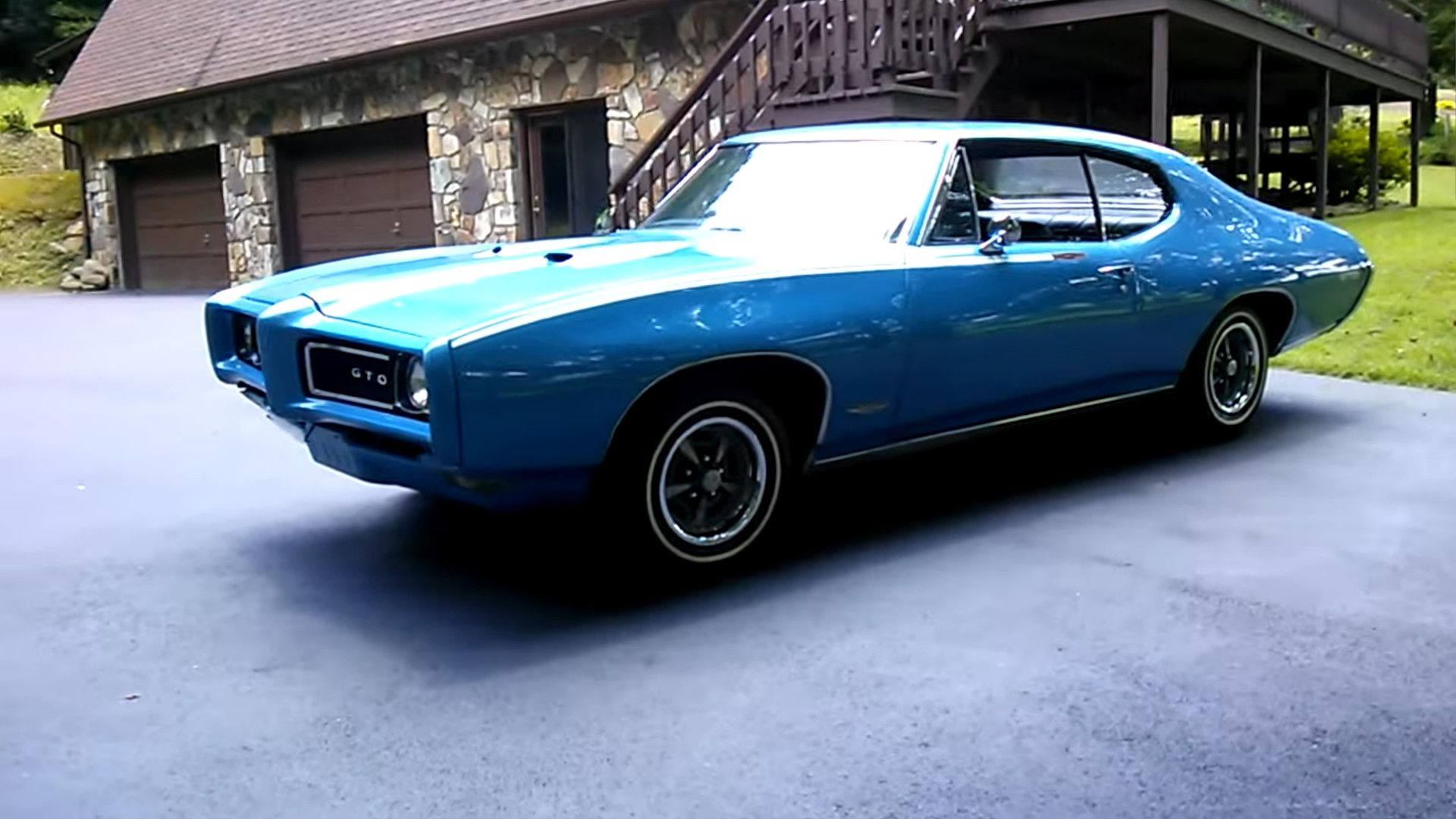 10 Classic Muscle Cars With The Highest-Torque V8s