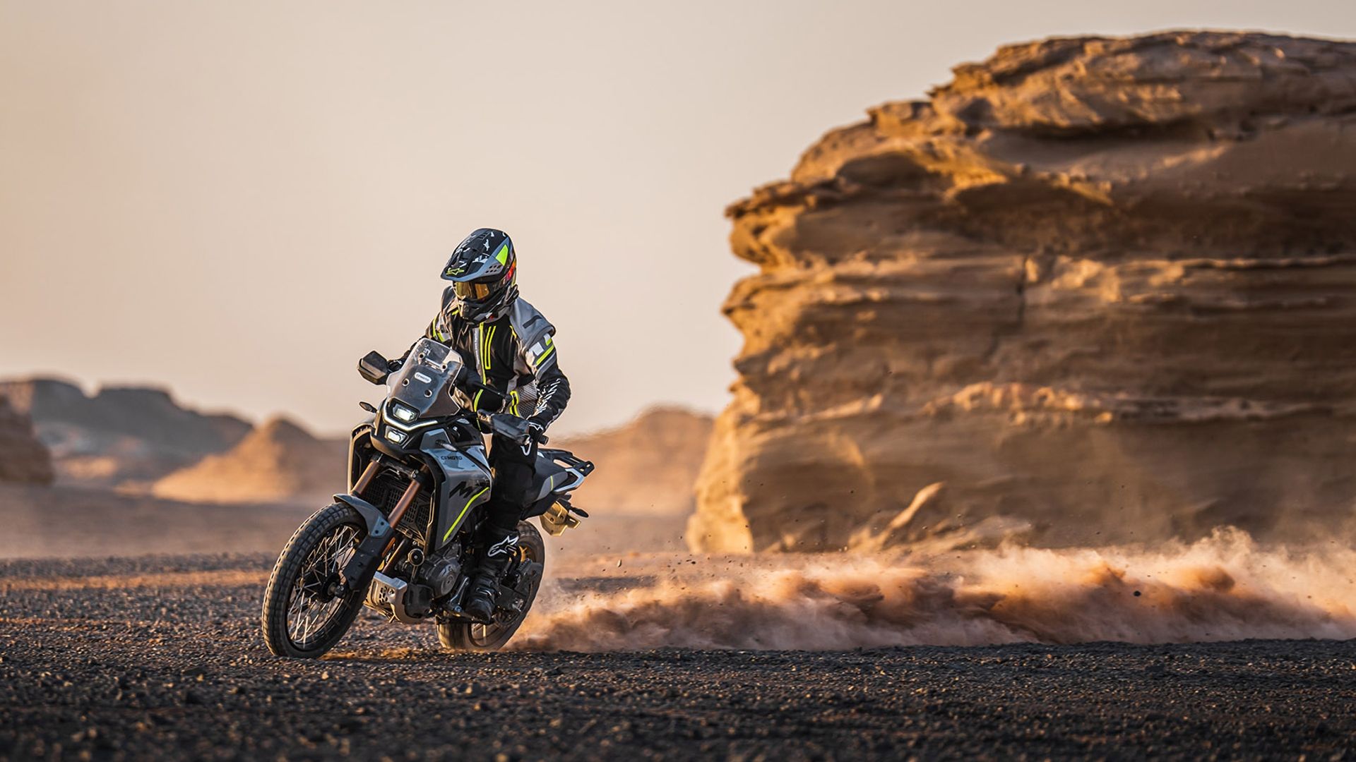 Top 5 Features That Set The 2024 CFMoto Ibex 450 Apart From Its Competitors