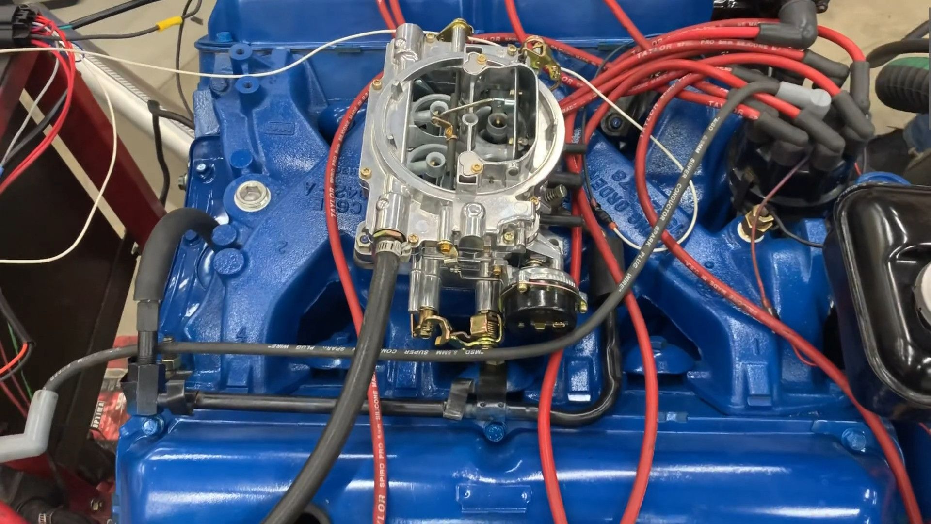 10 Biggest Displacement Engines Ever Fitted In Sedans