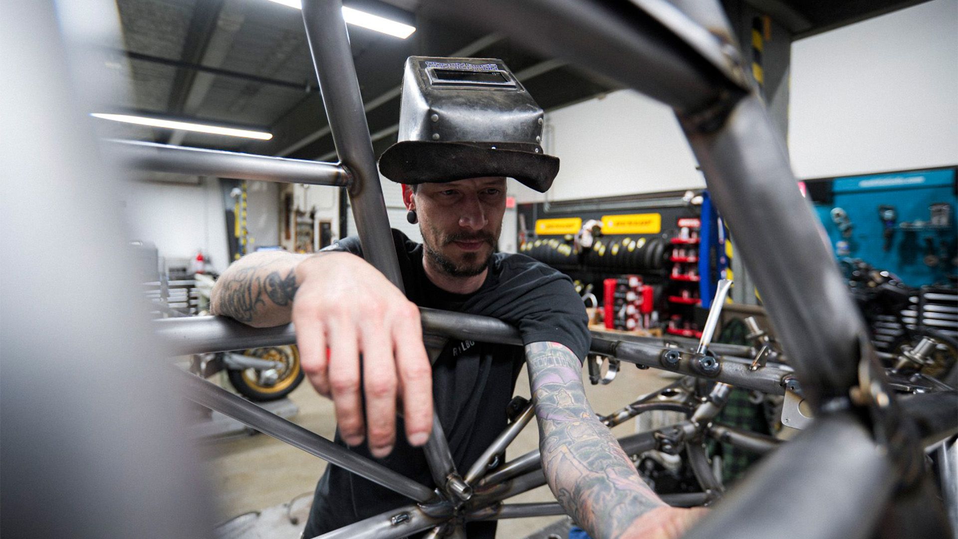 Check Out This Insane Transformation Of A Harley-Davidson Into A High ...