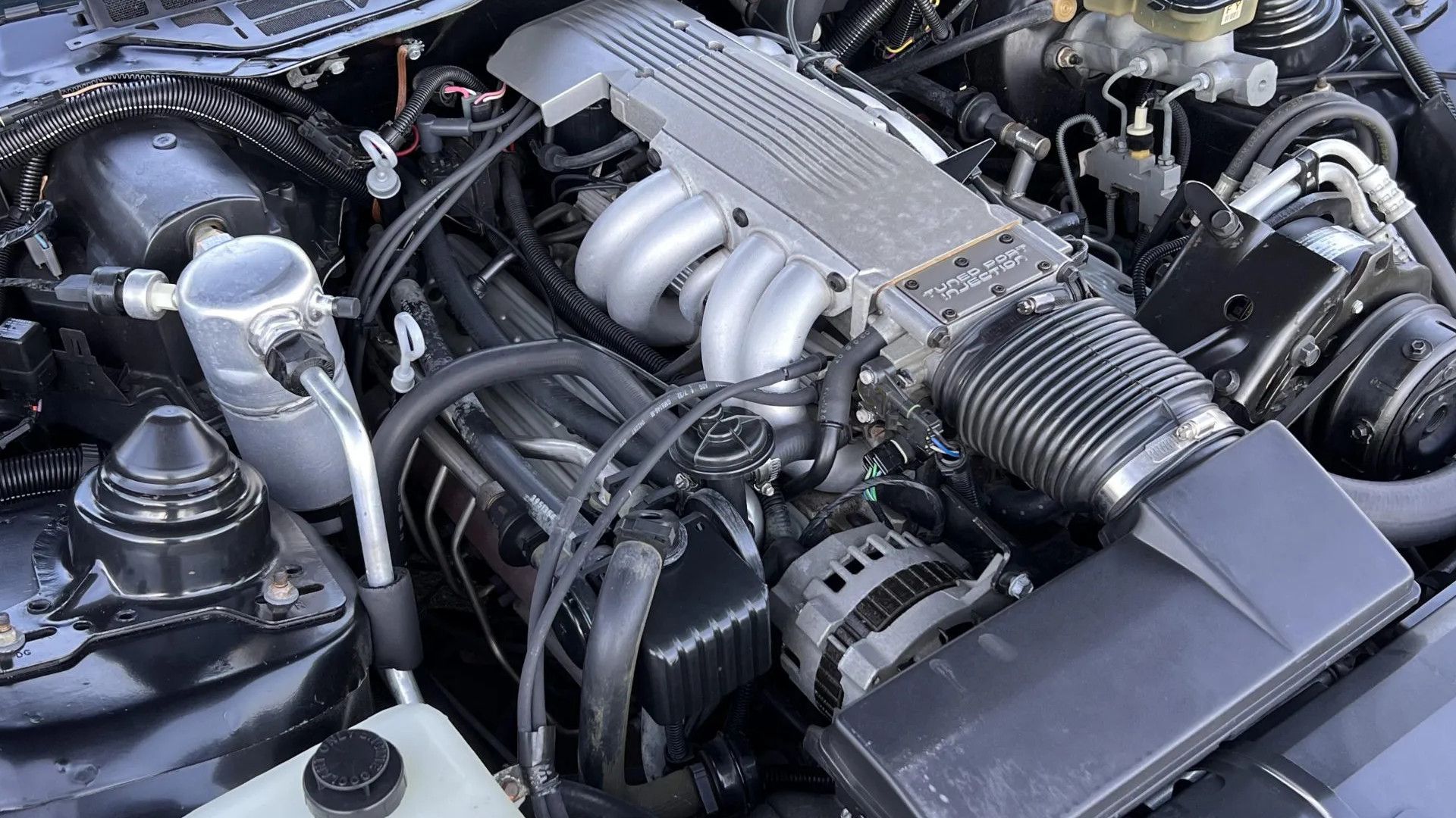 10 Must-Know Facts About The Forgotten Pontiac Tojan Supercar