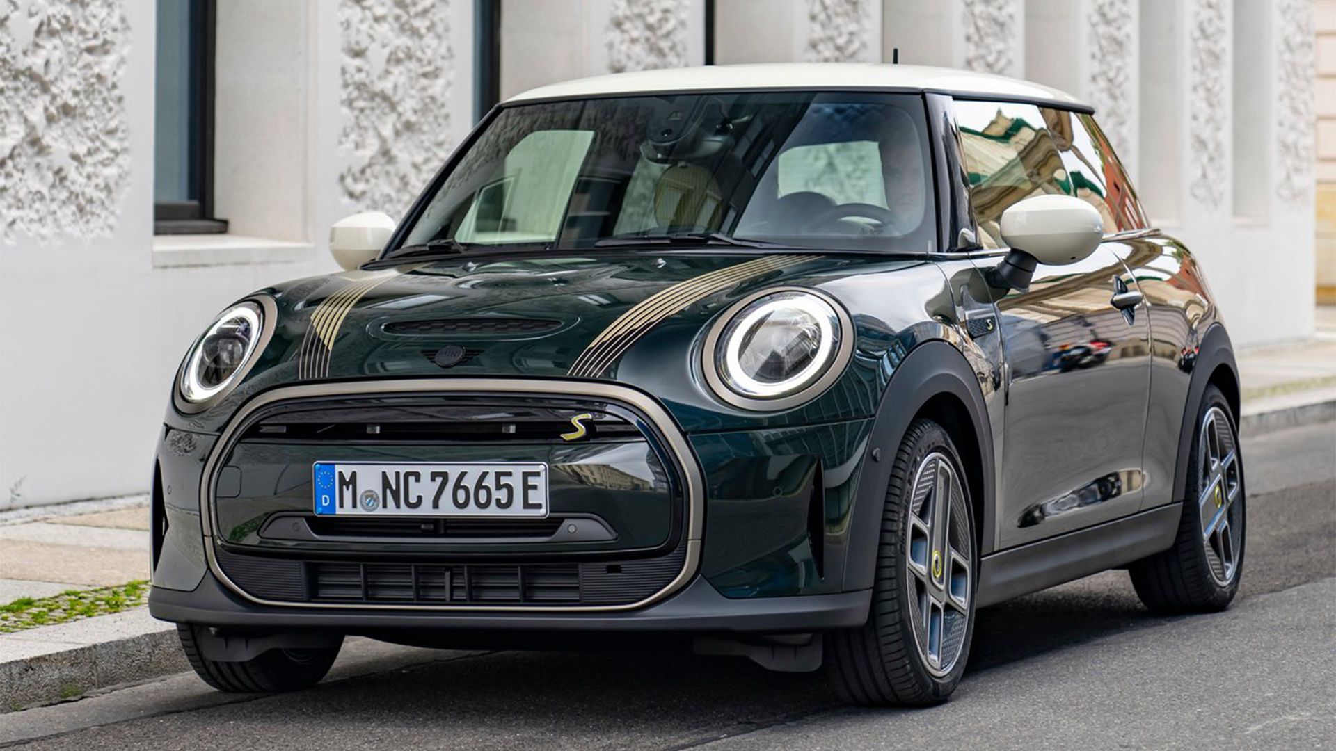 10 Perfect Electric And Hybrid Car Alternatives To The Tesla Model 3