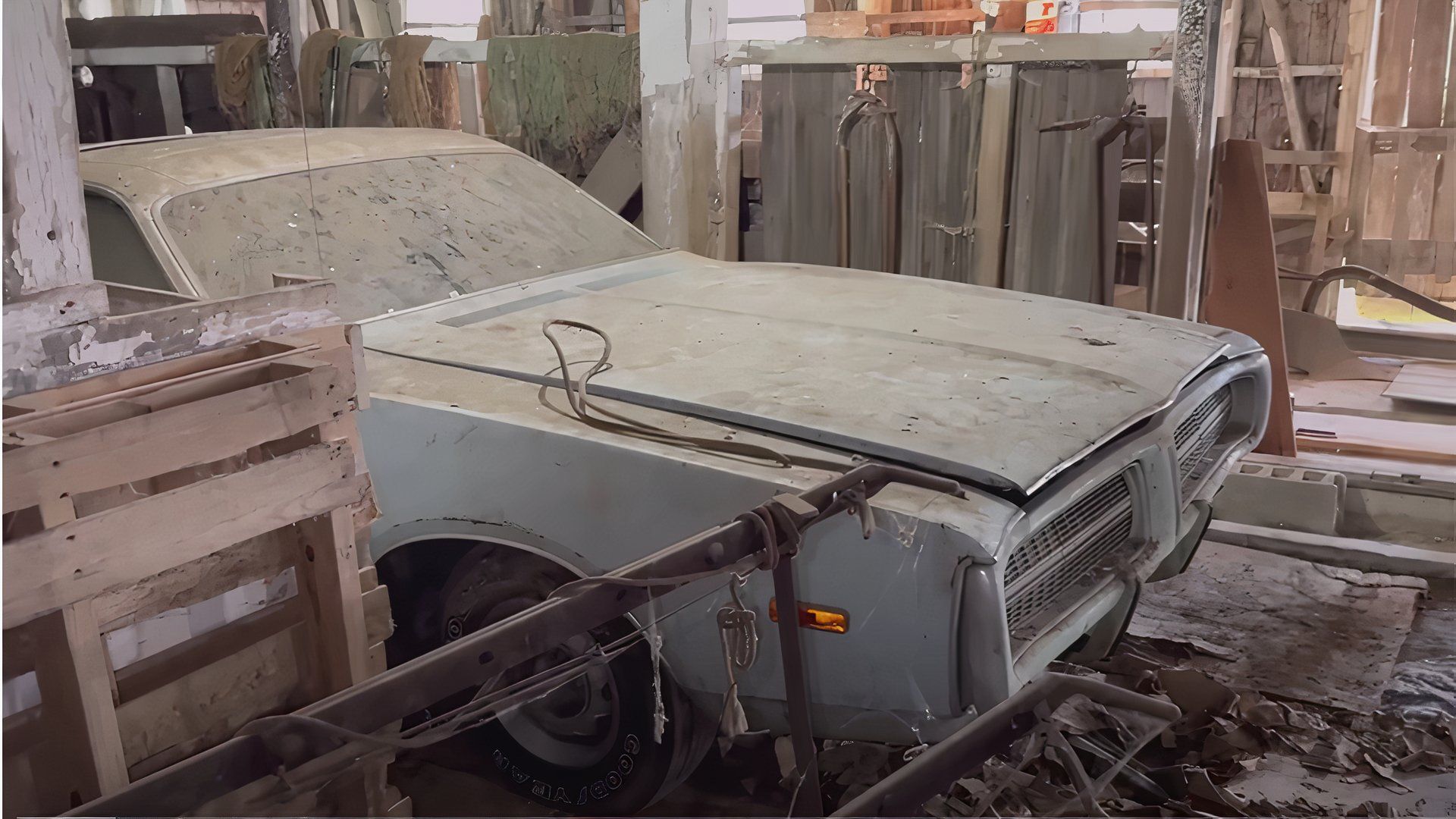 1972 Dodge Charger Barn Find Restored To Its Former Glory 1972 Dodge Charger Barn Find Restored To Its Former Glory