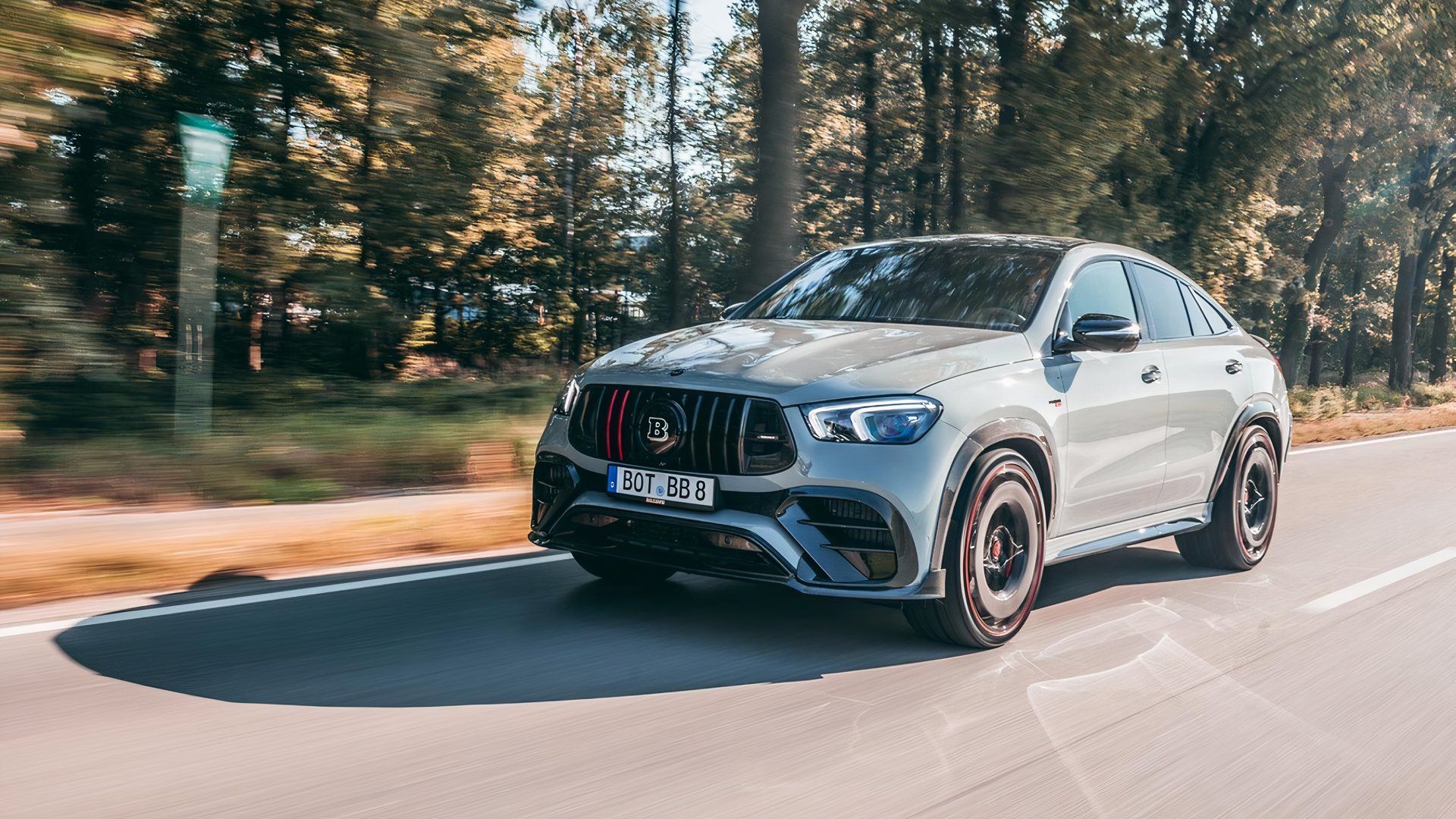 12 Fastest SUVs For 2025, Ranked By Their 0-60 MPH Times