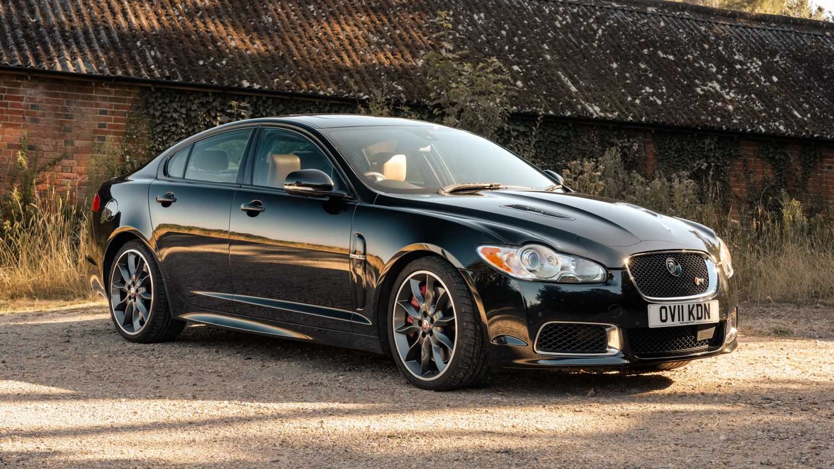 10 Fastest Sedans Gearheads Can Buy For $20,000