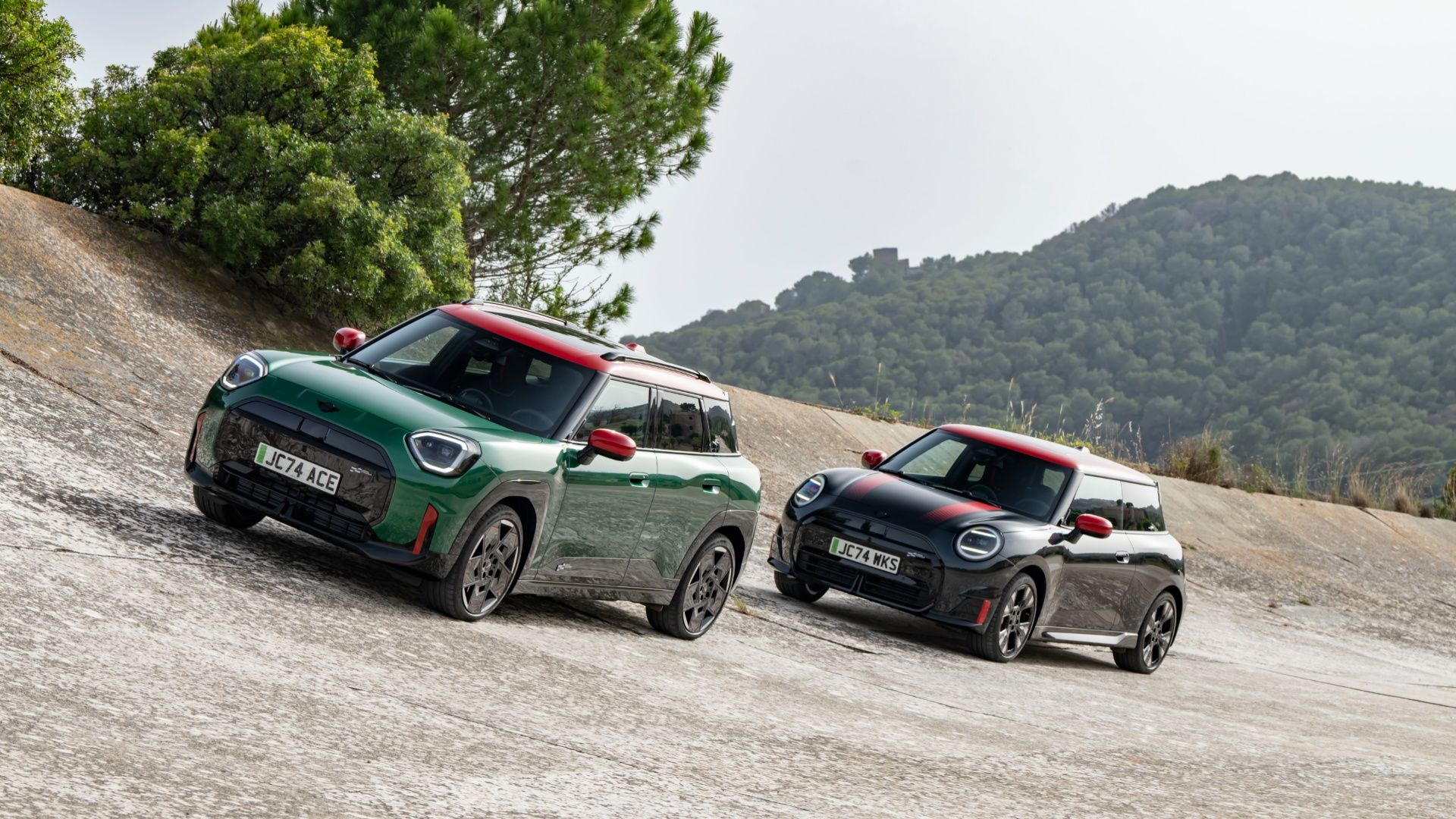 Mini's Electric JCW Hot Hatch Brings More Power to the Lineup