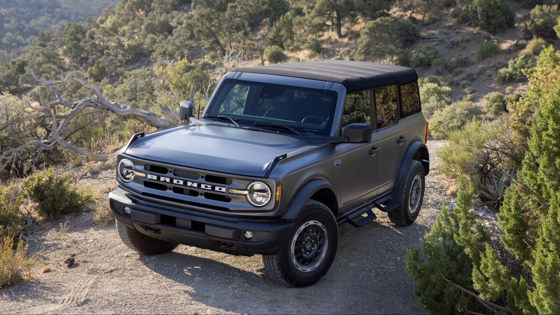 Ford Updates 2025 Bronco With Stealthy Design Package And Fresh Equipment