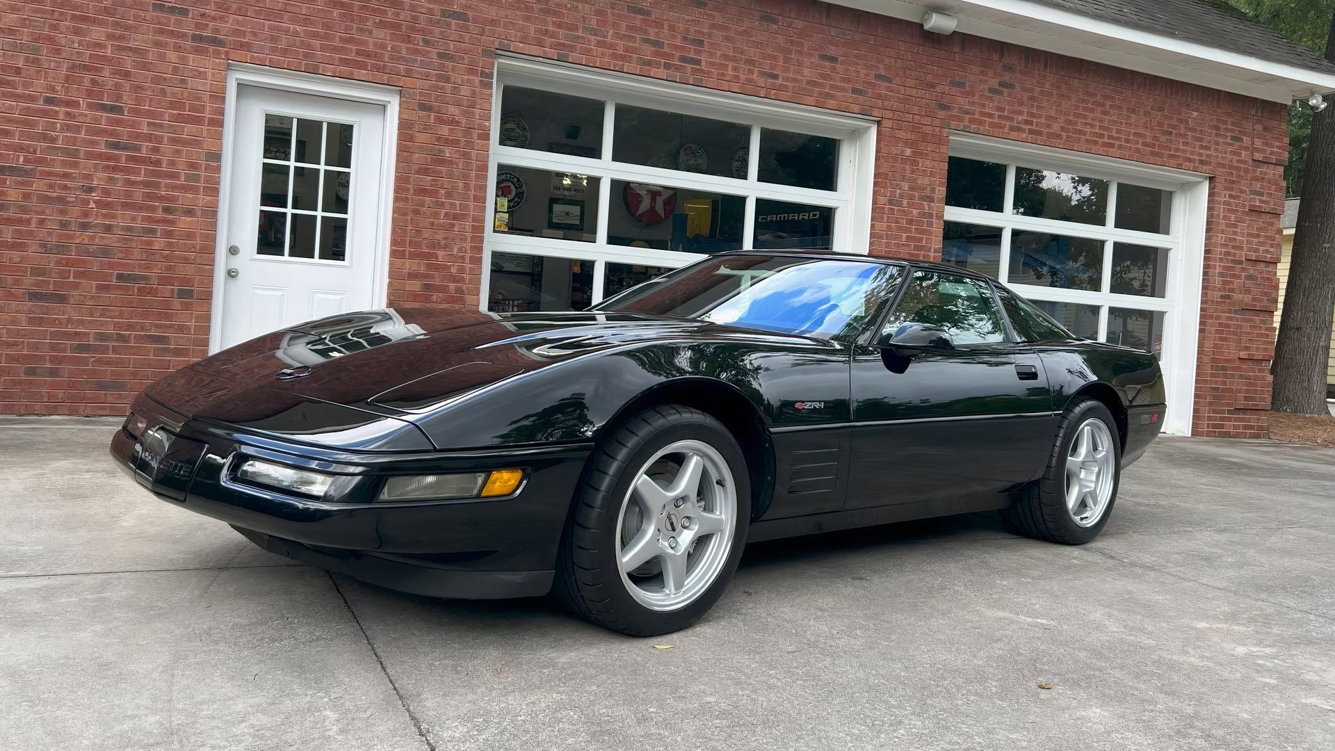 10 Used Corvettes That Are Twice As Cheap As The 2024 C8