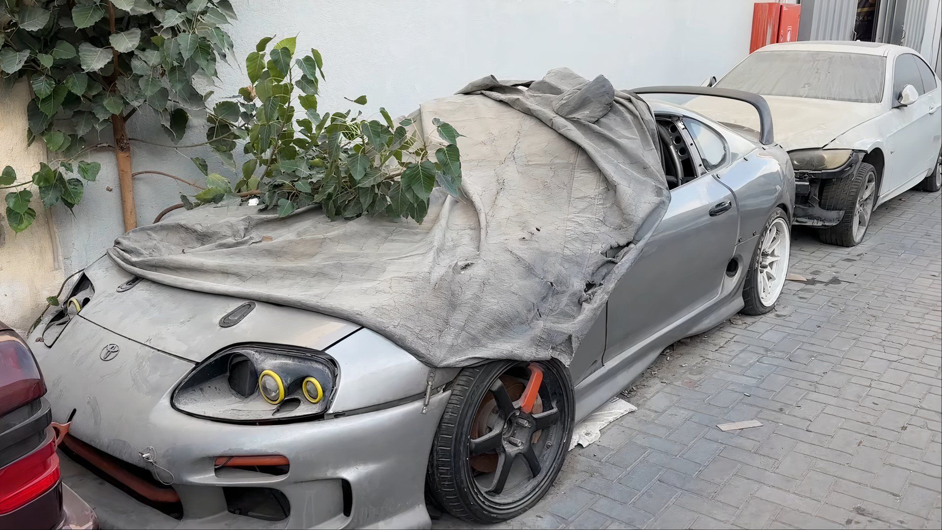 There Are Still Thousands Of Abandoned Supercars In Dubai