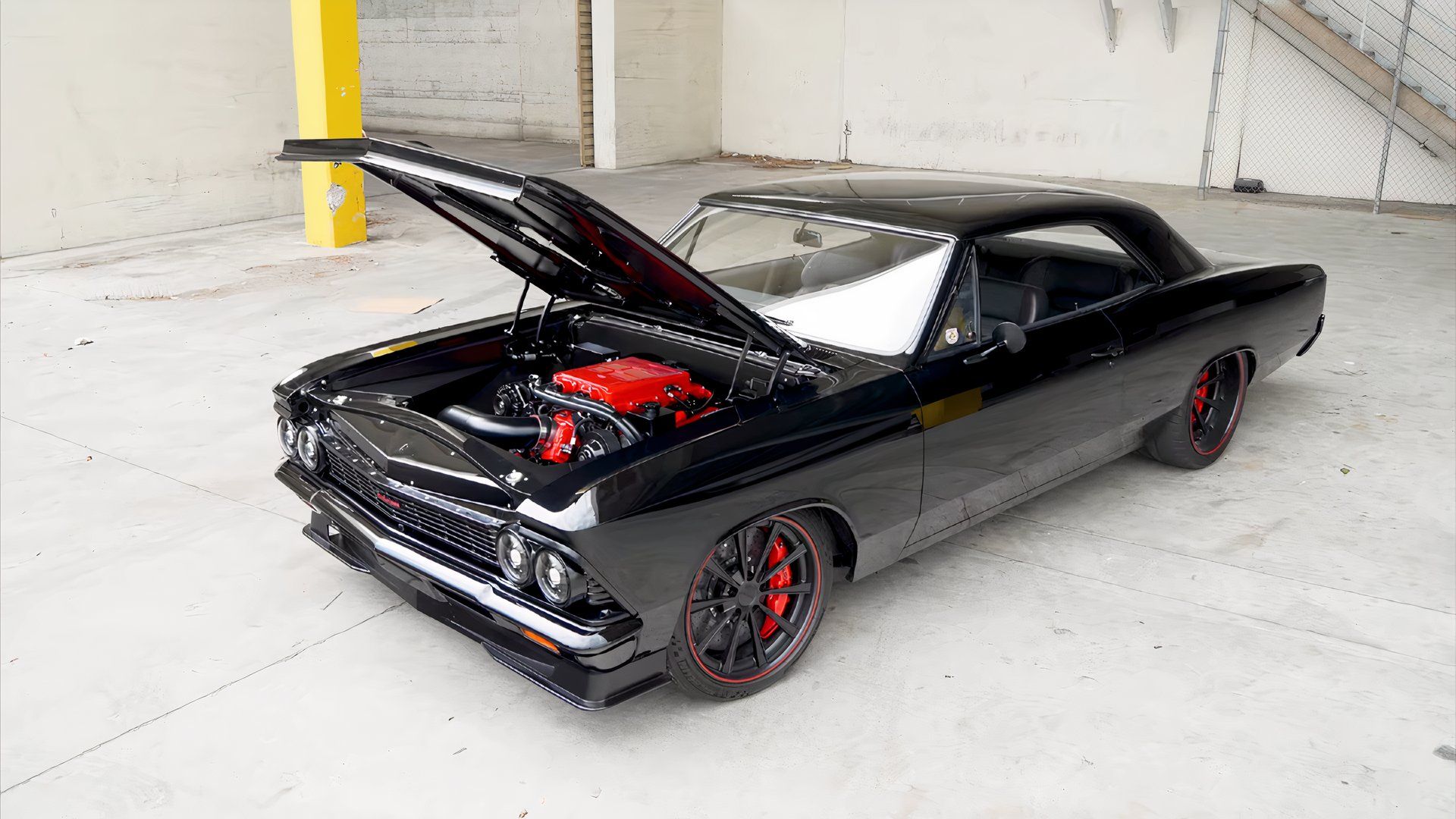 Kevin Hart's Custom Chevelle Is A 620-HP Blacked-Out Masterpiece