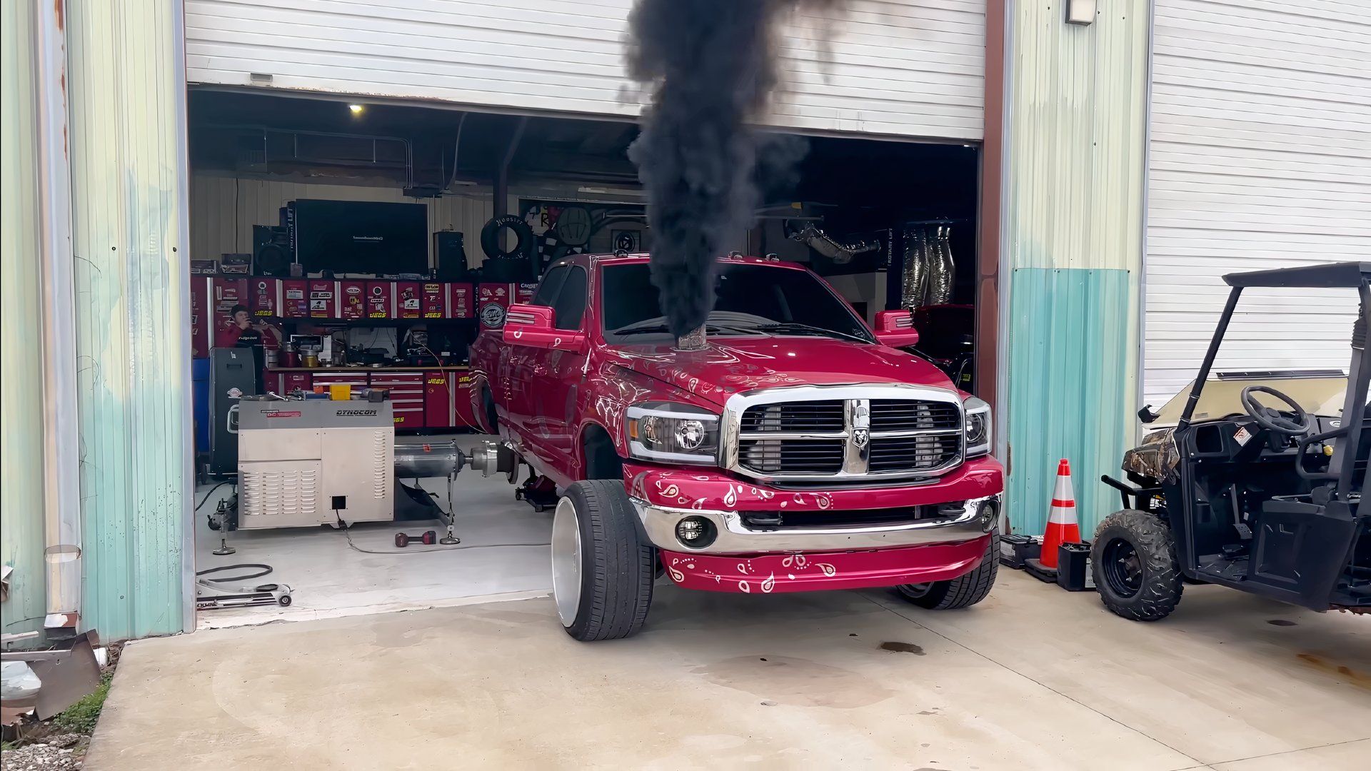 Cummins Smoke 2002 Dodge Ram Cummins Smoke | 2002 Dodge Ram Cummins