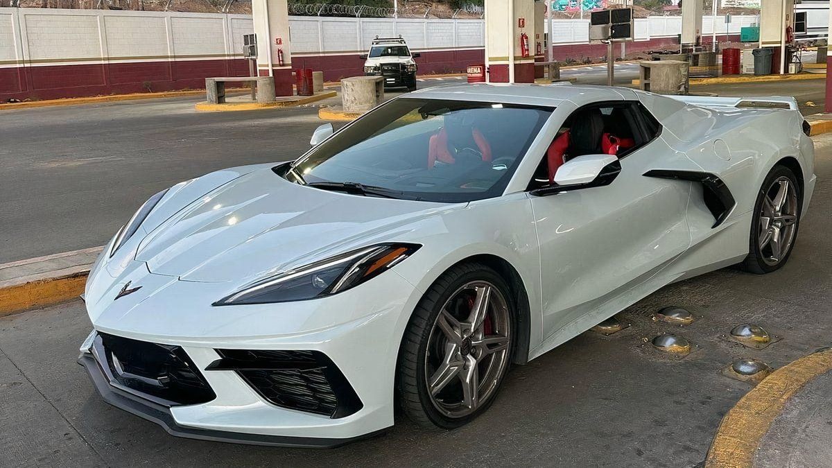 The Truth Behind California’s Law On Using Track Mode On The Street