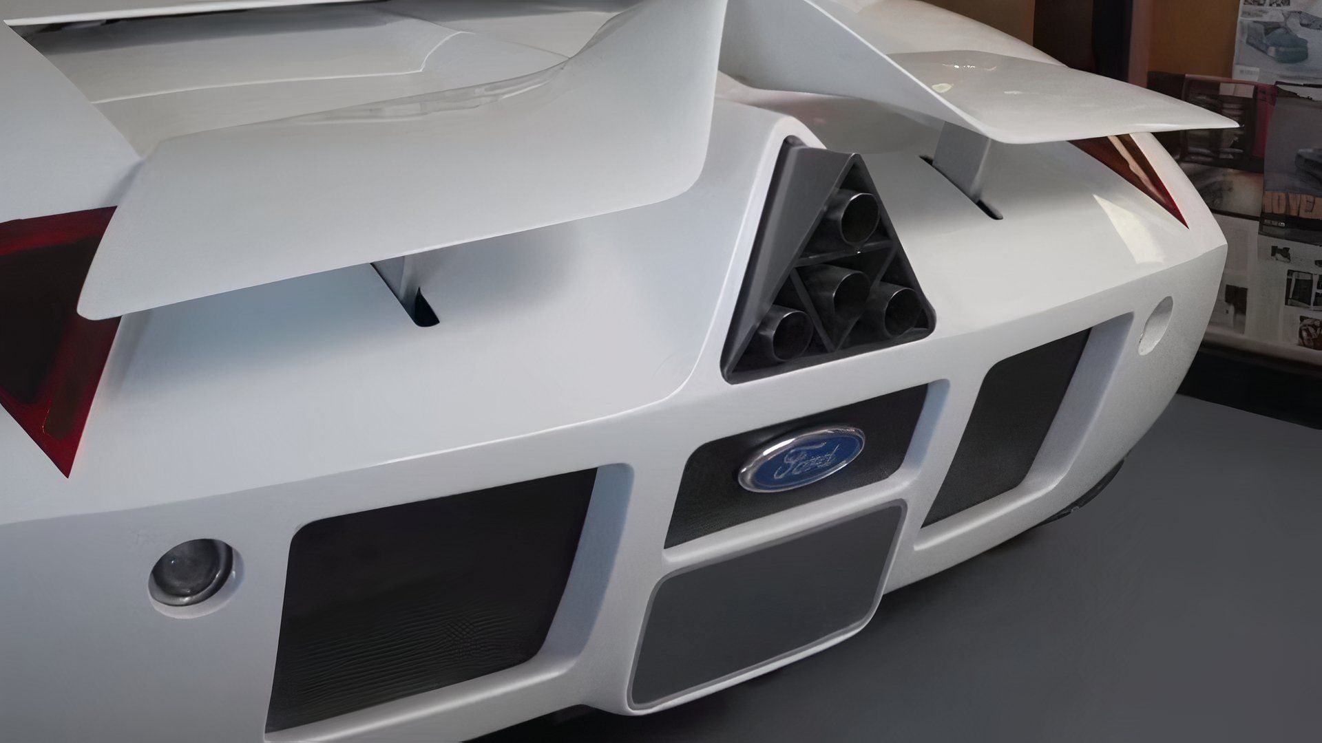Pros & Cons: Adding A Spoiler To Your Car Pros & Cons: Adding A Spoiler To Your Car