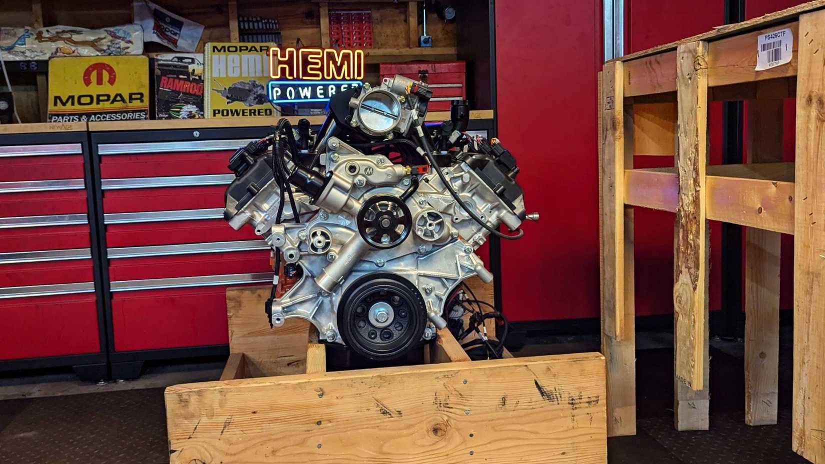 Hemi Explained: What The Name On Dodge's Greatest V8 Engines Really Means