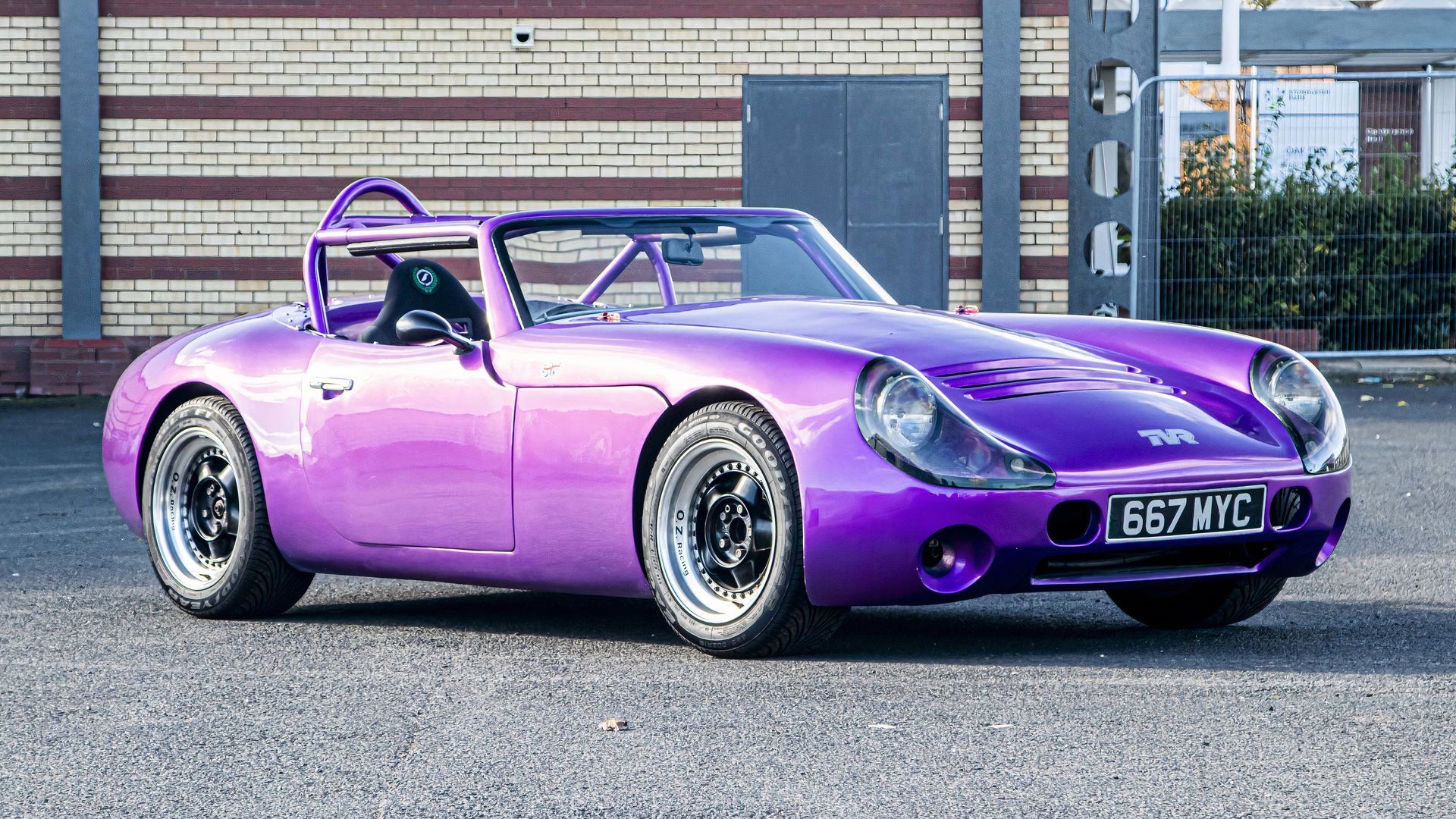 This Forgotten British V8 Muscle Car Was Lighter Than A Miata