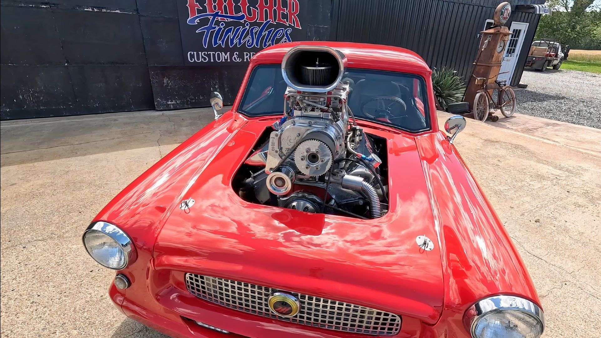 This Bubble Car Shouldn’t Be This Fast, But It Is