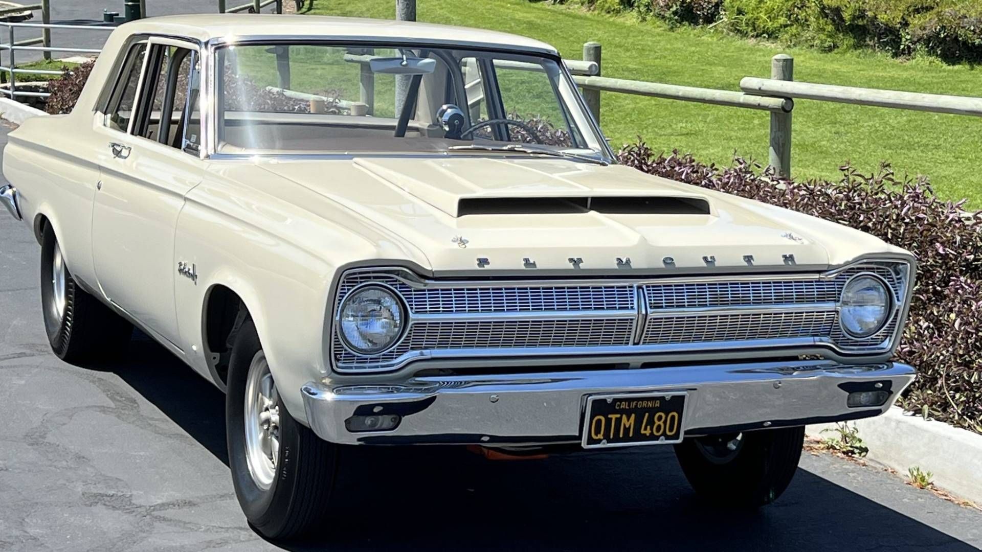 10 Mopar Muscle Cars With More Torque Than A C8 Corvette