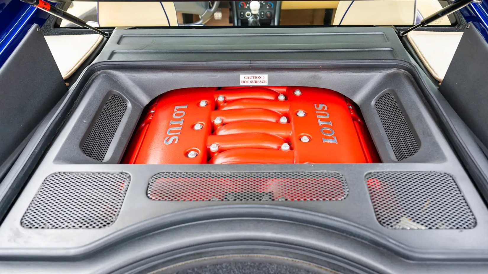 The Cheapest Mid-Engine V8 Supercar With A Manual Transmission You Can ...