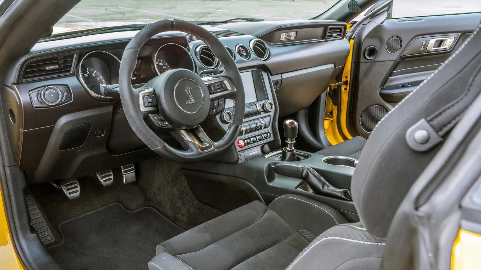 The Only Naturally Aspirated Mustang With More Power Than A Dark Horse ...