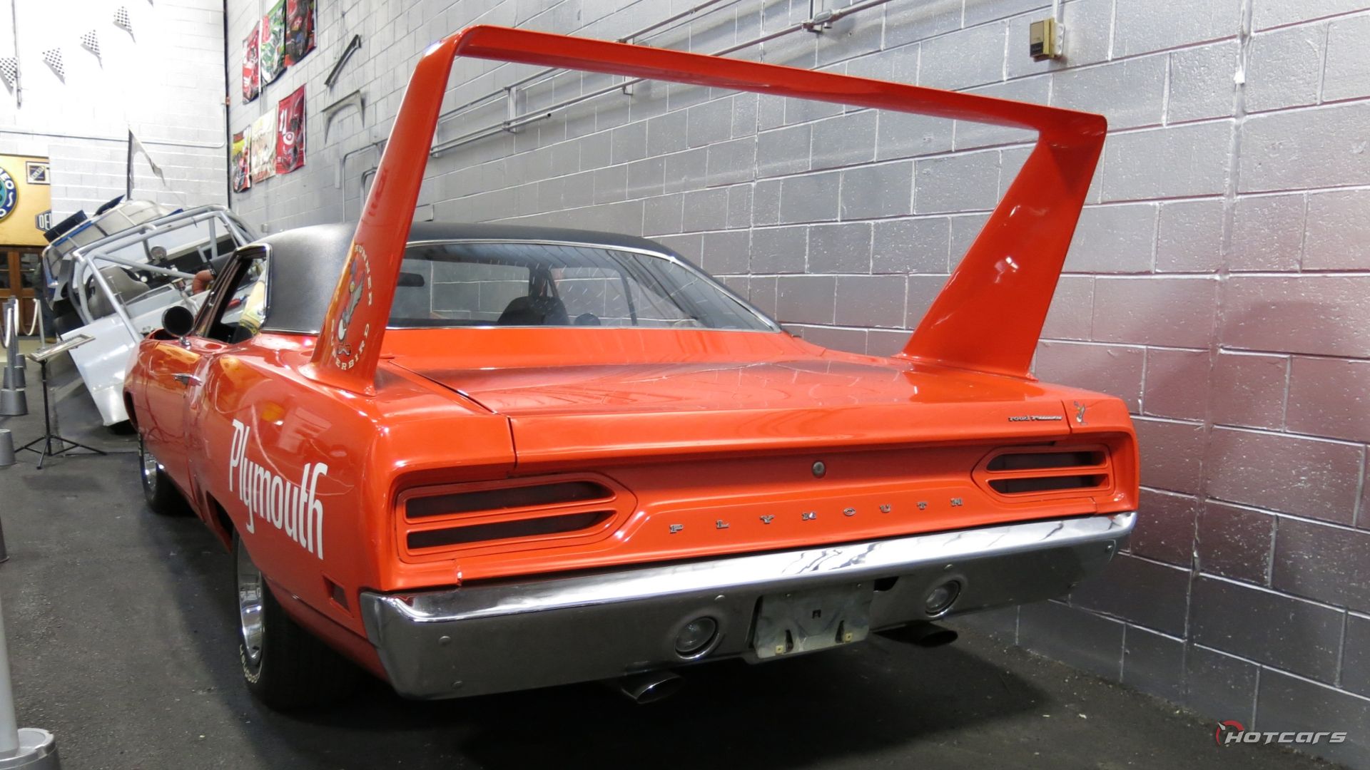 HotCars Explains: The Difference Between Wings And Spoilers And How ...