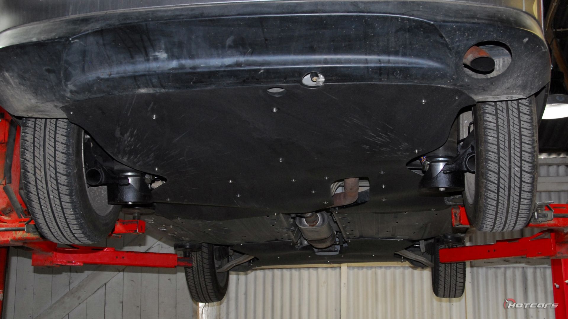 HotCars Explains: Aerodynamic Lift and Downforce – What It Is And How ...