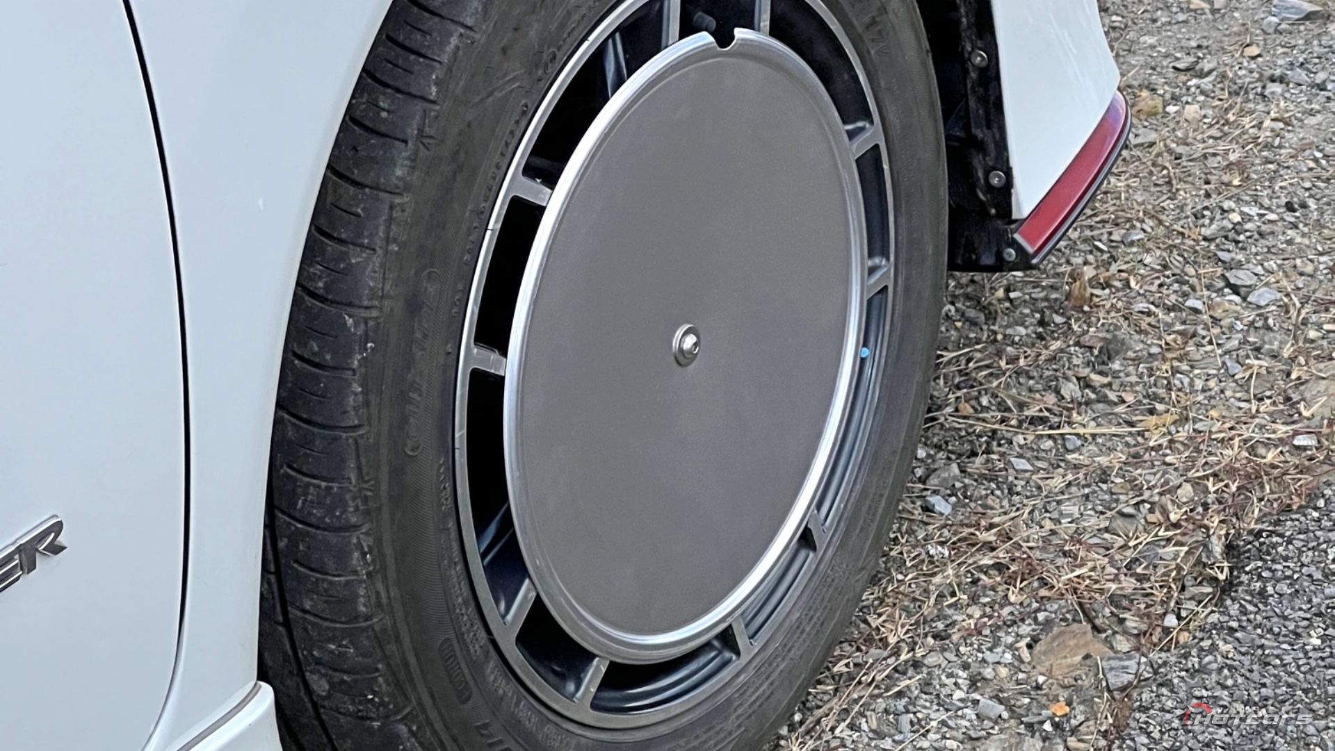 HotCars Explains: How To Reduce Aerodynamic Drag From Wheels