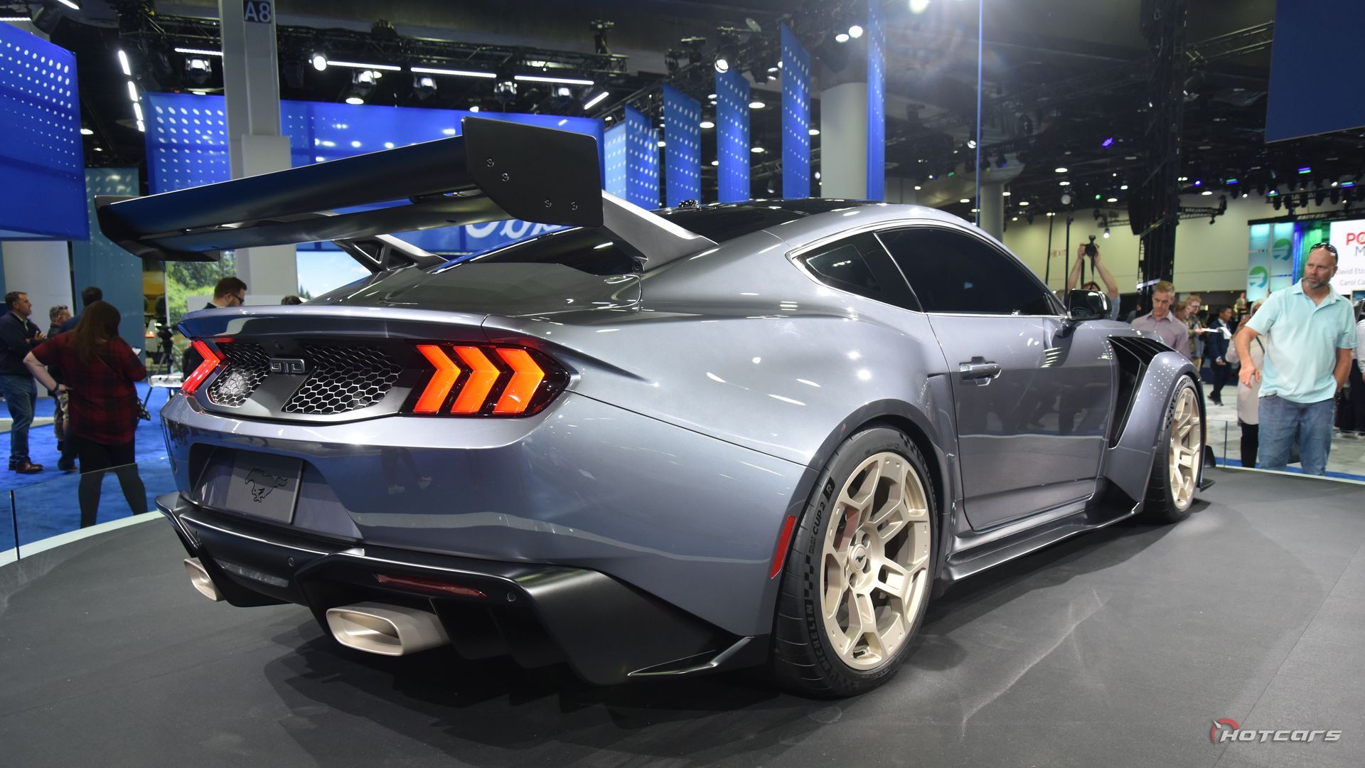 HotCars Explains: Aerodynamic Balance Ensures Front and Rear Downforce ...